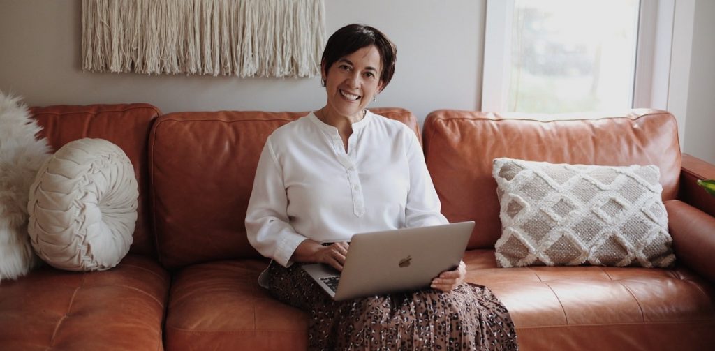 How To Start A Successful Ecommerce Business: 10 Pro Tips How To Start A Successful Ecommerce Business: 10 Pro Tips